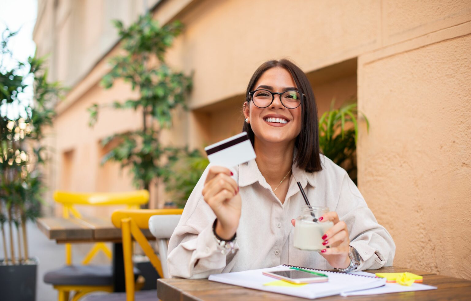 The 10 Best Credit Cards for Digital Nomads and Travelers